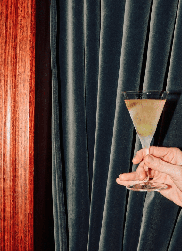 DRINK > Apollo Inn - ALMANAK MAGAZINE